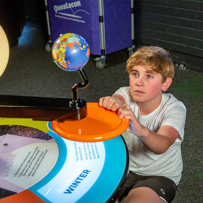 Spectacular Science Show | questacon